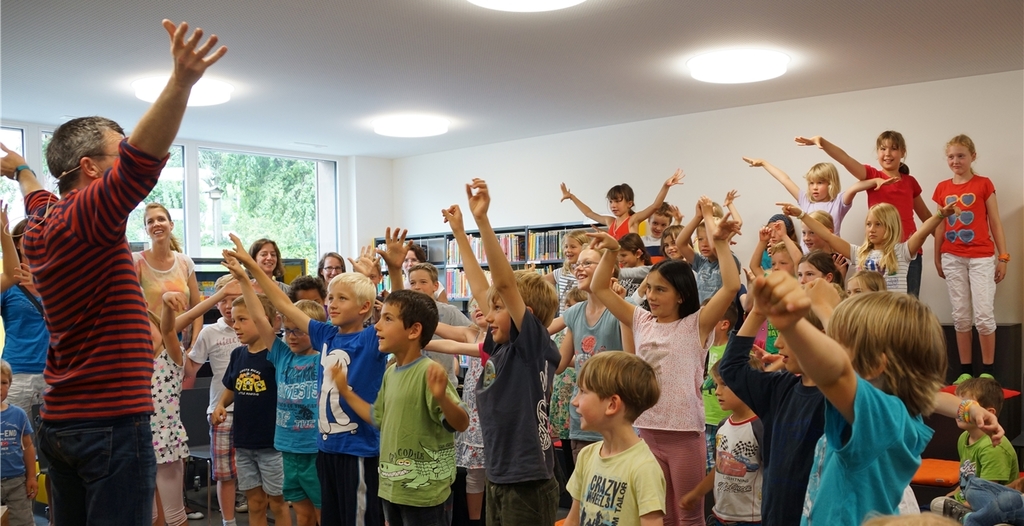 Von der Dorfscheune zur Bibliothek - Bezirk Affoltern - Aktuell ...
